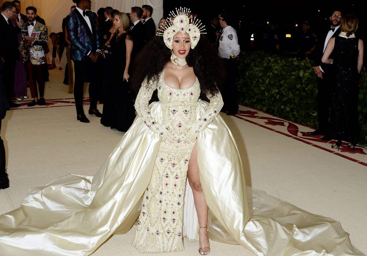 Cardi B Boobs Were Ready To Explode On Met Gala 2018 Scandal Planet