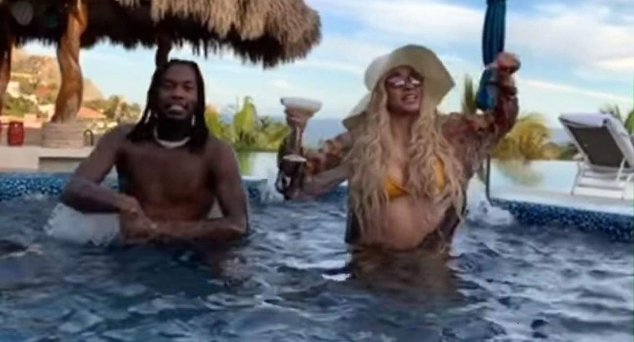 Cardi B Bikini Pics Shes With Offset Again Scandal Planet