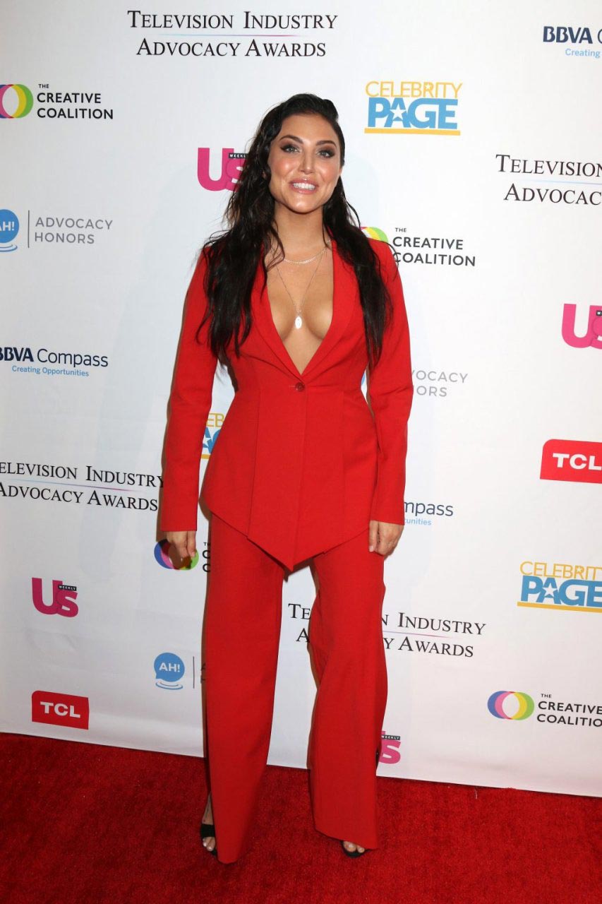 Cassie Scerbo Sexy Photos Collection Scandal Planet