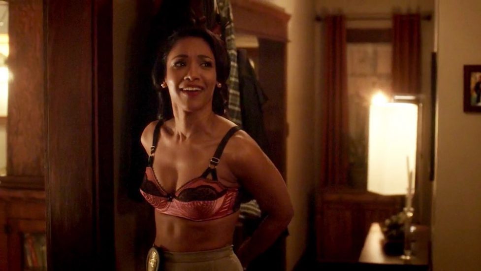 Candice Patton Nude And Sexy Pics And Hot Scenes Scandal Planet