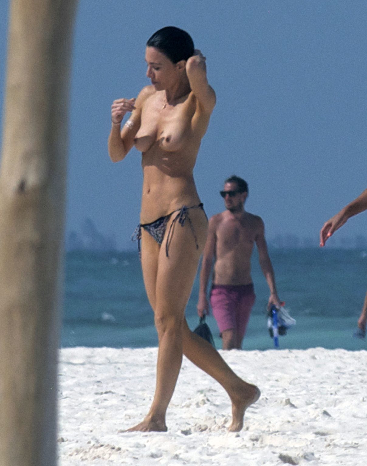Jaime Murray Nude Sex Scenes And Paparazzi Shots Scandal Planet